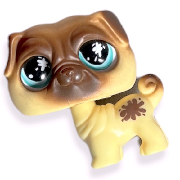 Hasbro | Toys | Littlest Pet Shop Lps 623 Messiest Pug Blue Glass Look ...